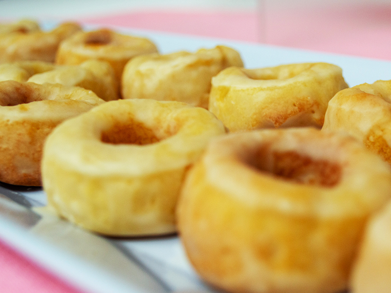 Mini-Donuts-Vanilla-Glazed – Royal Catering DFW